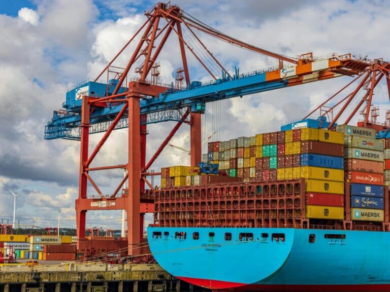 Port of St. Louis Shipping Solutions | Dedola Logistics