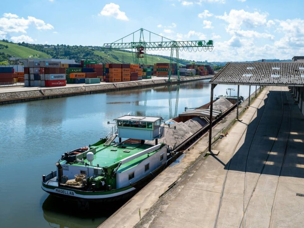 Dedola Shipping Solutions at Port of Tubarao, Brazil